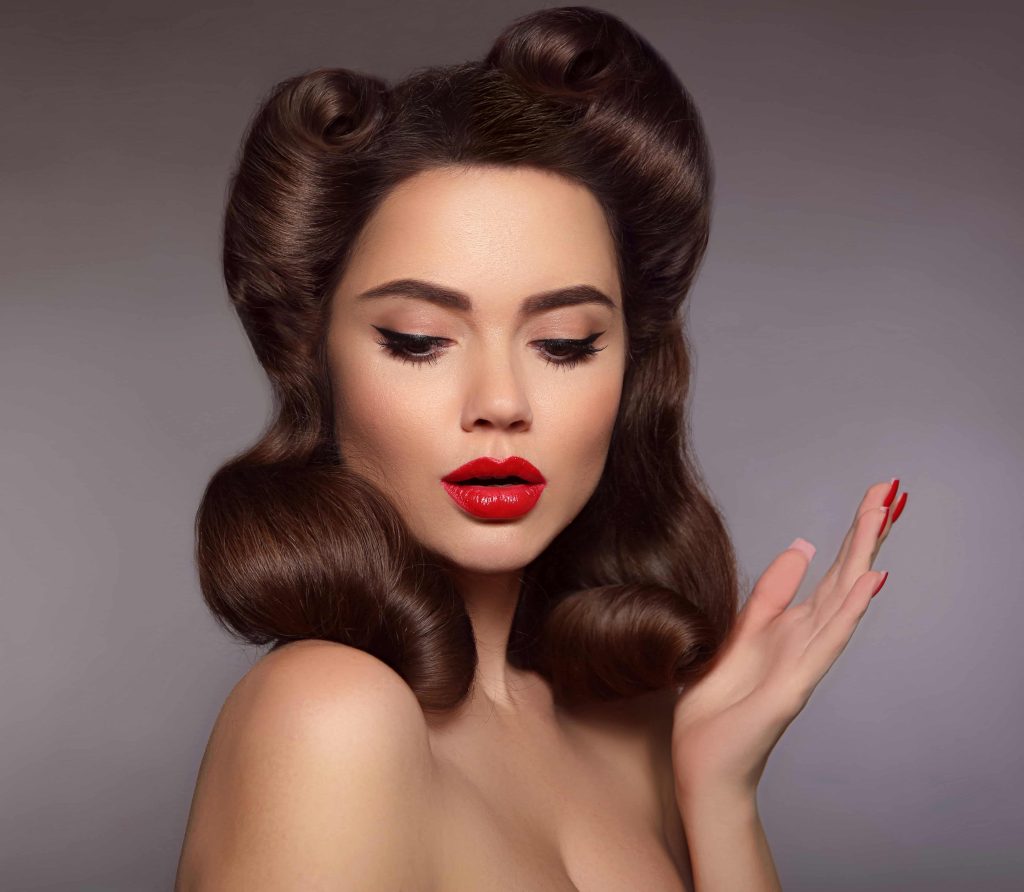 Les Coiffures et Accessoires des Années 50 : Idées et Exemples ! - CFA ...